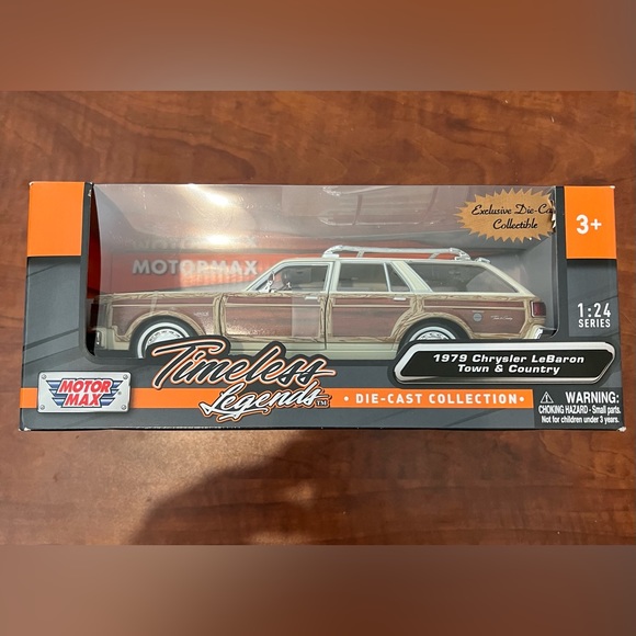 Motor Max | Accents | Nwt Motor Max Timeless Legends 979 Chrysler ...